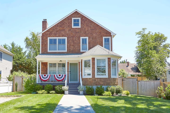 Charming House In Greenport. - Greenport, NY