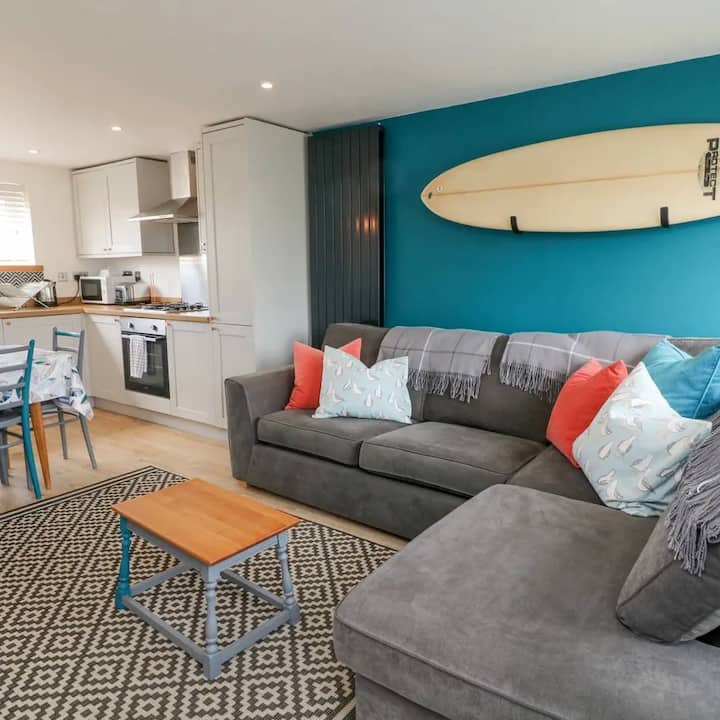 Home From Home Holiday Bungalow By The Sea - Crackington Haven