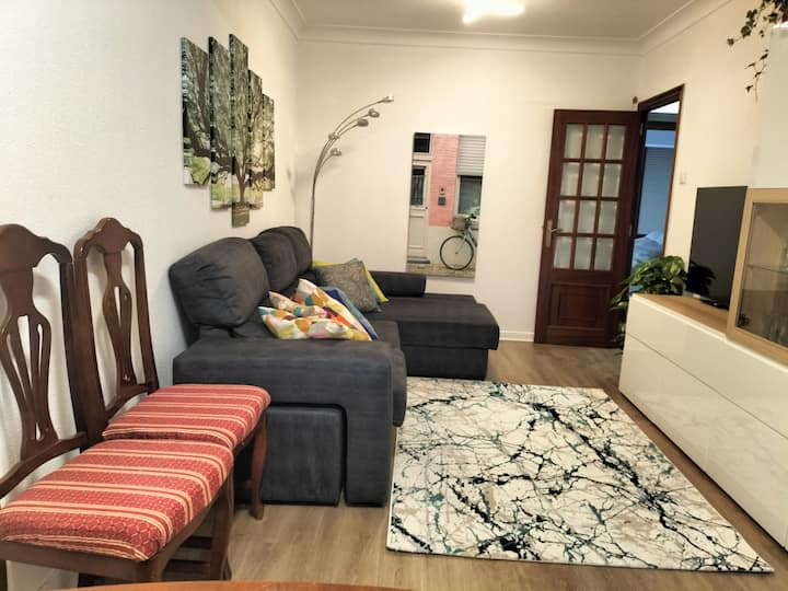 Precioso Apartamento Con Patio. - A Coruña
