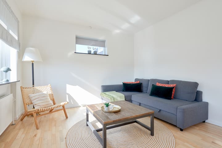 Skøn Lys Villalejlighed M/stor Altan - Kopenhagen