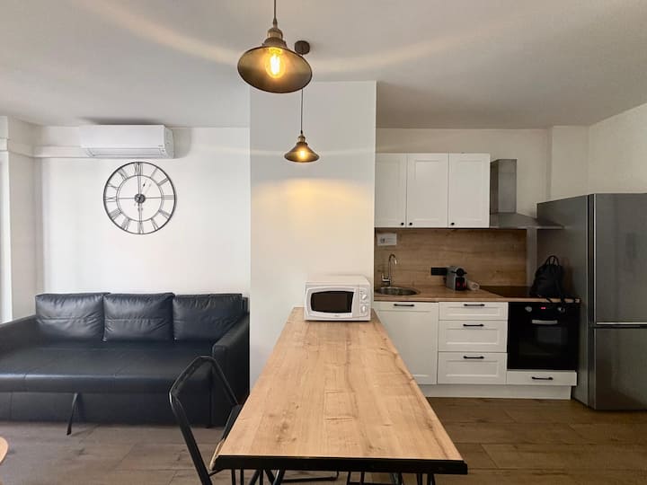 M1 *Marquer* Joli Appartement Moderne Et Central - Annemasse