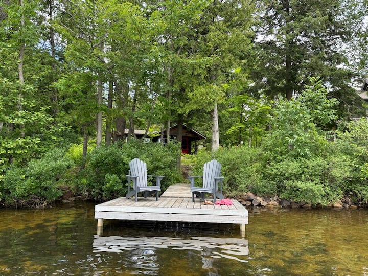 Lakeside Romantic Cabin, Sunset Views - Huntsville