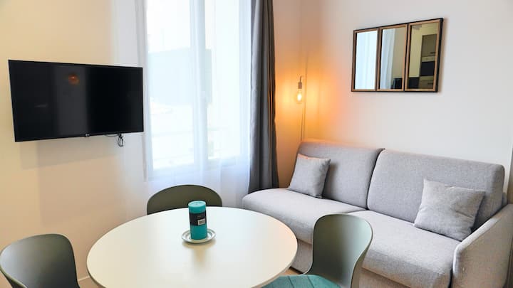 Proche Carlton & Croisette, Appartement 101 - ibis budget Cannes Mougins