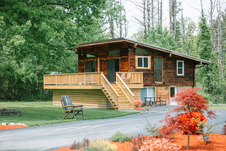 Umana's Cabin, Cozy, Comfy, 5+ Acres Of Land - Woodstock, NY