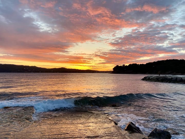 Petit Paradis Classé 3 éToiles
Clim/wifi/parking - Saint-Mandrier-sur-Mer