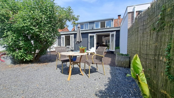 Family Home With Garden, Center Middelburg - Middelburg