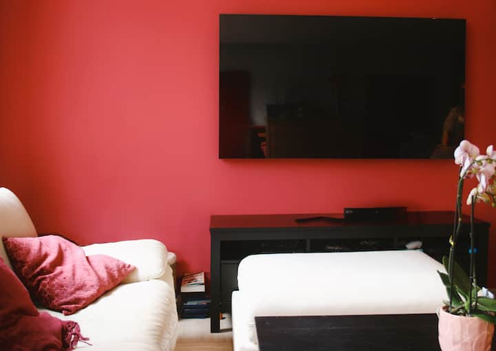 Queen Size Bed +1 In Family Home,5 Min Tmlentrance - Boom