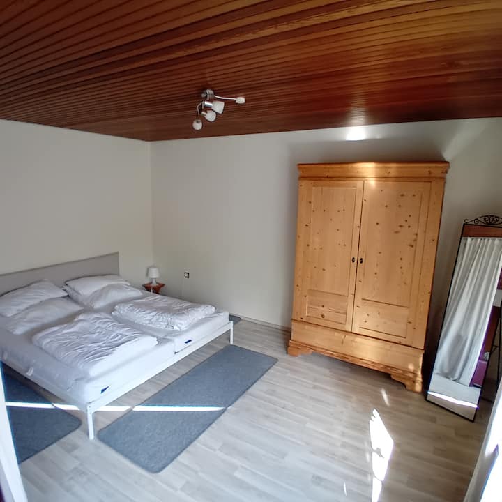 Grand Chambre Pour 2 Et Tv<sud> 140m² Appartement - Minden