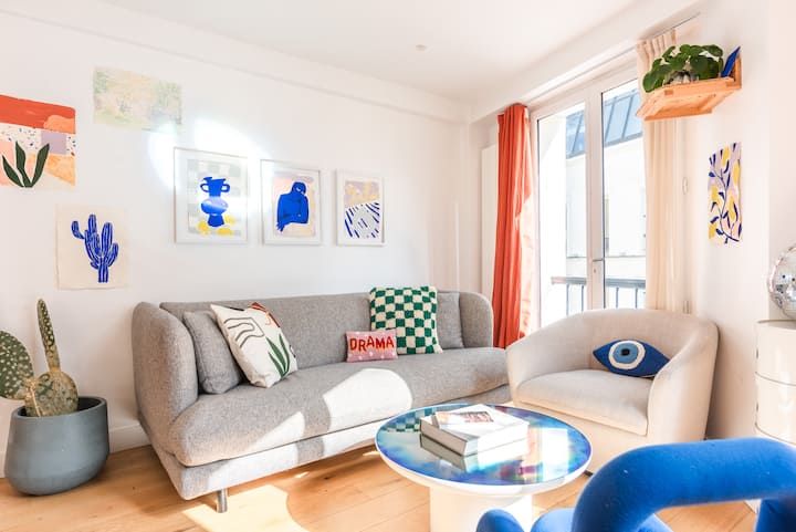 Appartement D'artiste De Charme 4p - Montmartre - Paris 7e Arrondissement