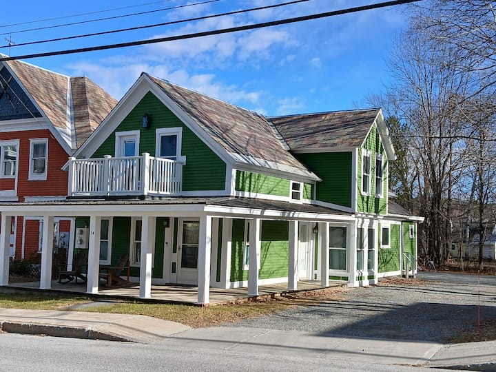 1840 Village Home-2 Min To Okemo On Shuttle Route - Ludlow, VT