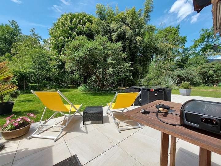 Charmant Et Spacieux Studio Avec Terrasse/jardin - Annecy