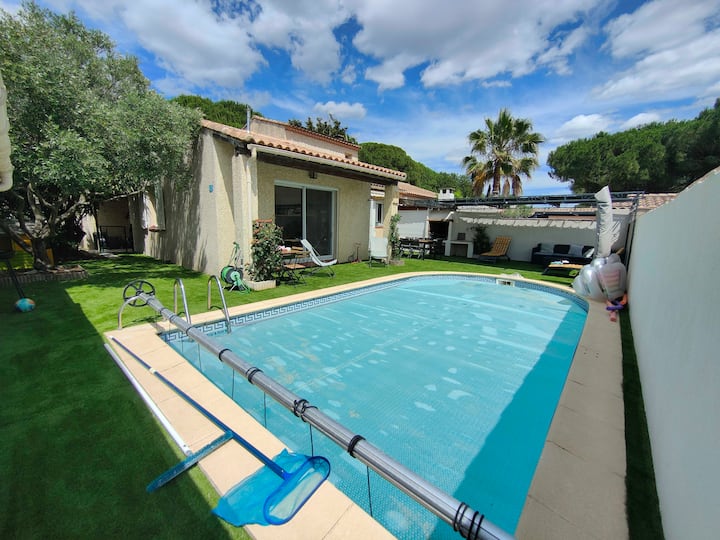 Villa 3 Chambres - Clim, Wifi, Piscine Sécurisée ! - Le Grau-du-Roi