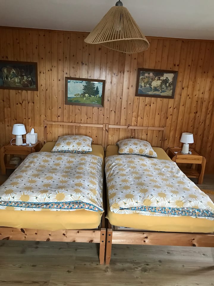 Chambre Bucolique à La Ferme Et Petit-déj' Maison - Sainte-Croix