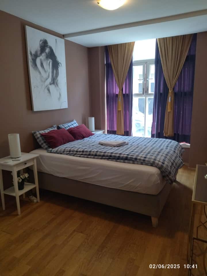 Nydelig Leilighet I (Privat Rom)
Oslo Sentrum. - 오슬로