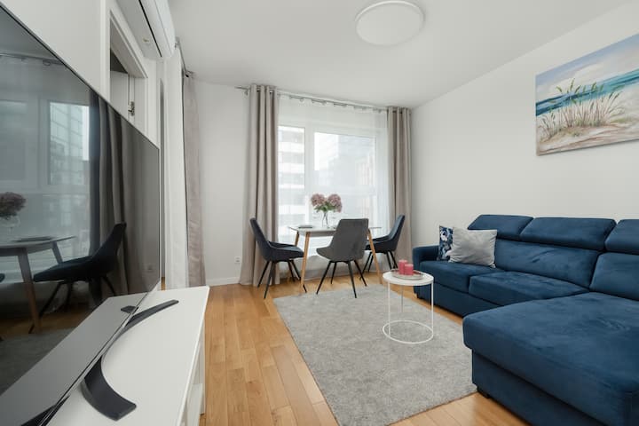 Gwiaździsta 20 | Functional Apartment | Parking - Wrocław