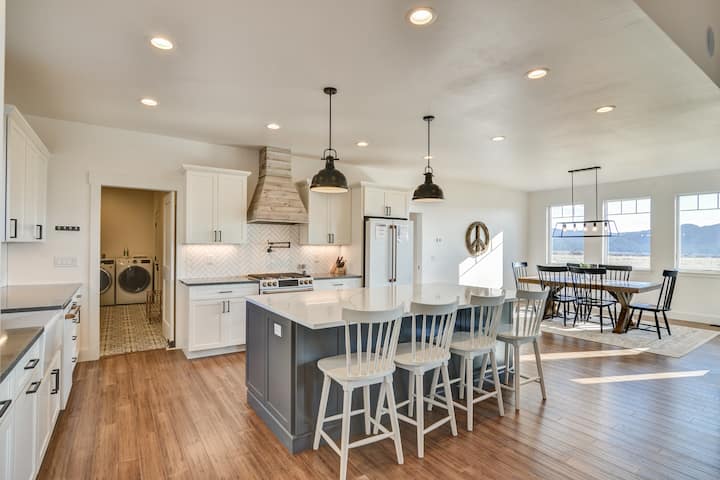 Dog Friendly Private Partial Home W/ Ac & Hot Tub - Buena Vista, CO