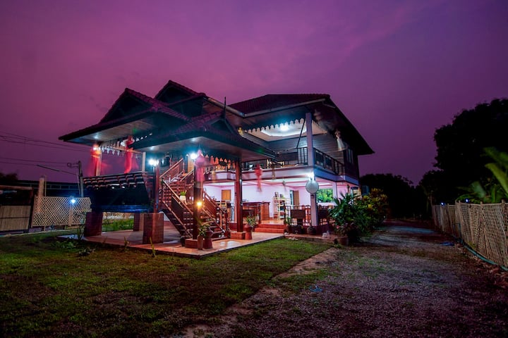 Huankhummaung Lapoon - Mueang Lamphun District