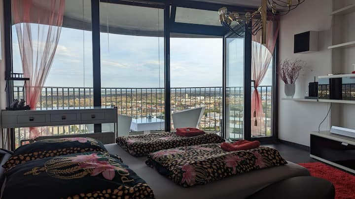 Sky-romantic-room In Der 33. Etage Hotelturm - Augsburg