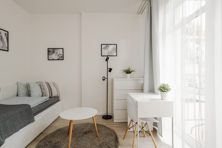 Seifert Residence; With Private Balcony, Central - Praga