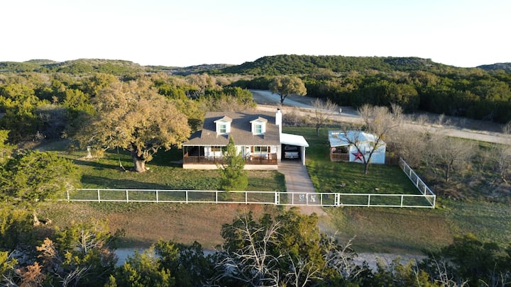 The N Bar Inn - Possum Kingdom Lake, TX