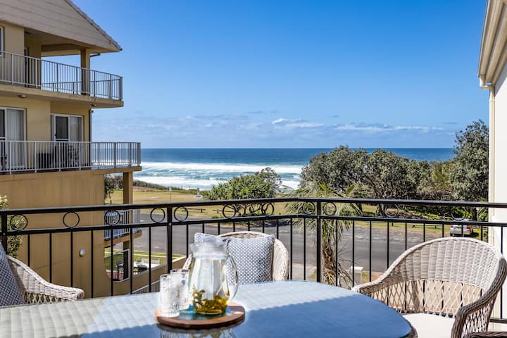 Yudurr Yamba - 2nd Floor Unit Opposite Pippi Beach - Yamba