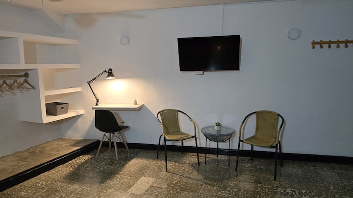 Historic Center Room + Wifi + Ac @Cartagena - Cartagena
