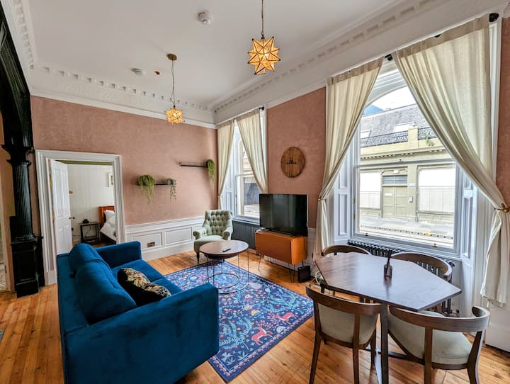 The Merchants89 - St Magdalene - One Bedroom Flat - Edinburgh