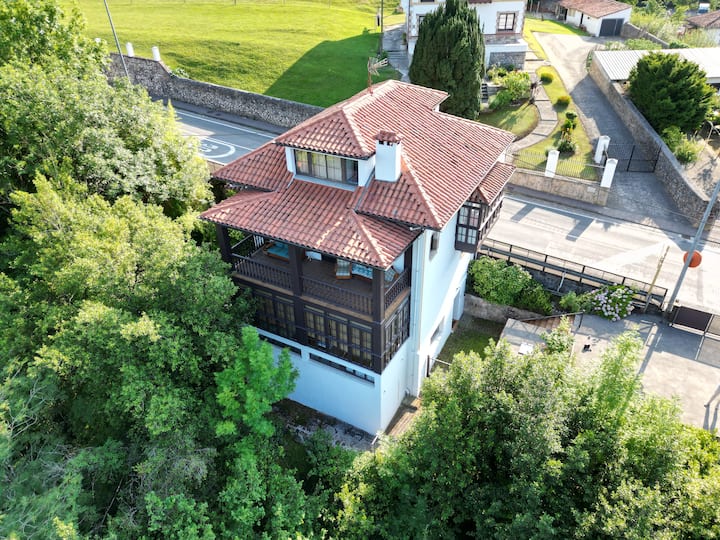Río Y Encanto: Casona En Puente Viesgo - Los Corrales de Buelna