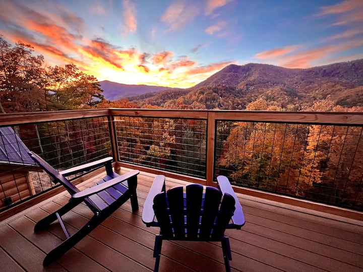✨Dreamy Mountain Views +Hot Tub+movie Room+peloton - Townsend, TN