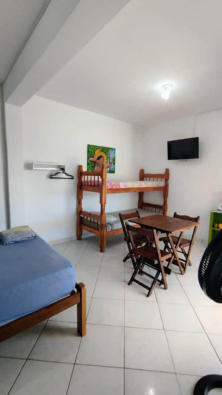 Suíte Em Ubatub/sp Com Garagem E Entrada Privada - Ubatuba