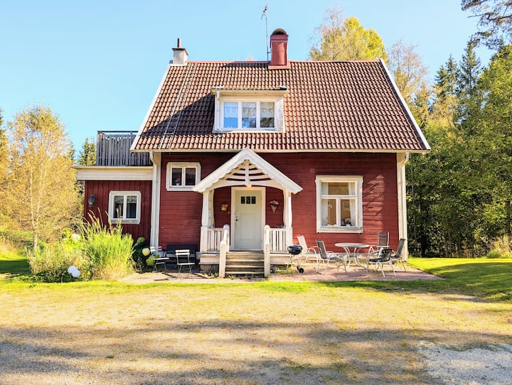 Skogstorp House With The Forest On The Doorstep - Nässjö