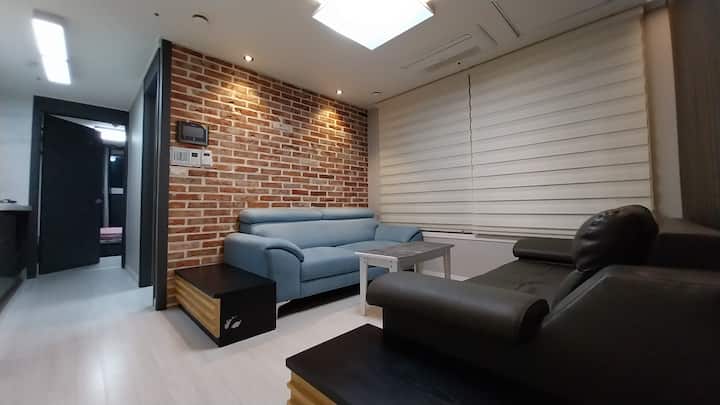 3 Br Apartment/ New Building / 70 M2 - Bucheon-si