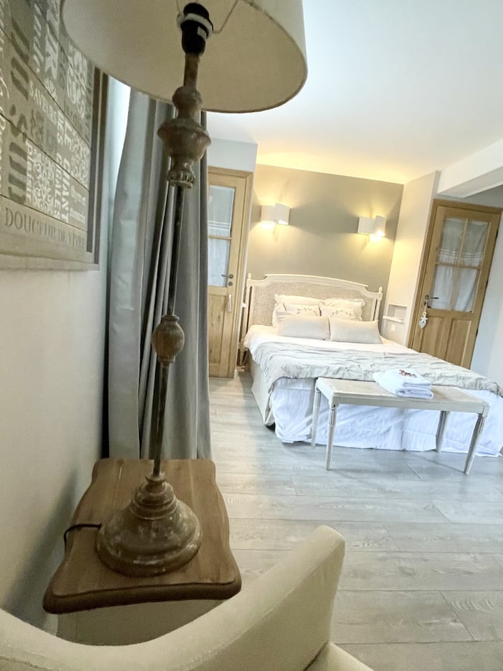 Suite Parentale Le Paddock - Noailles