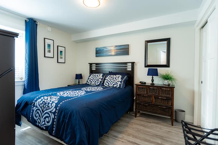 1br W/ Full Kitchen, W/d, Bbq, Near Beaches/trails - Nanaimo