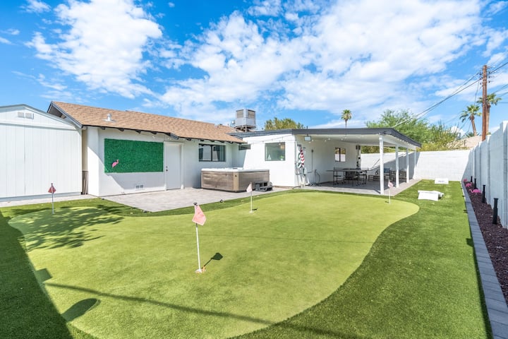 Oldtown Scottsdale Sleeps 14+hottub+grill+minigolf - Scottsdale, AZ
