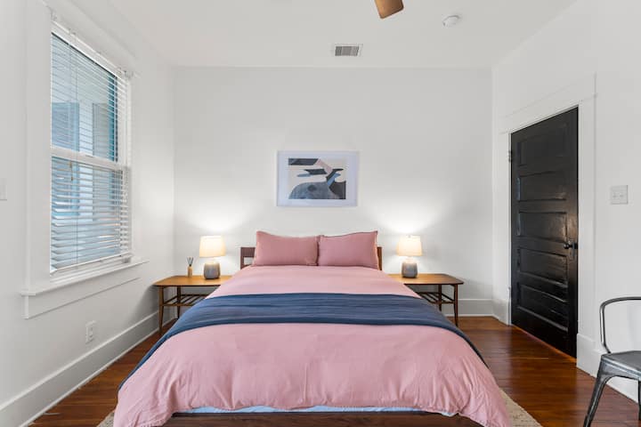 City Charm | Walk To Rainey St | Wfh - Austin, TX