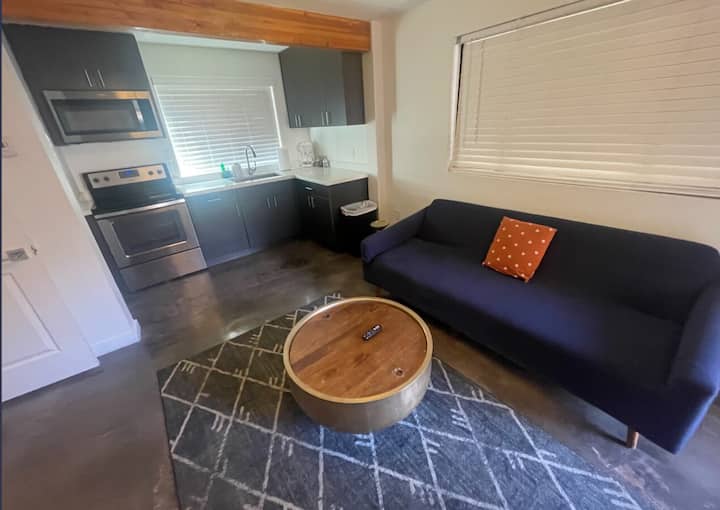 Ares | 1br Downtown Scene Living - Phoenix, AZ