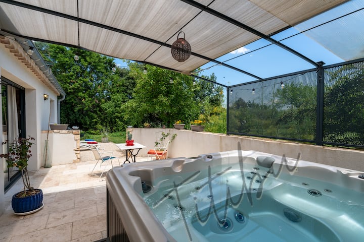 Le Titibu, Gîte 5* Et Spa Entre Cèze Et Ardèche - Pont-Saint-Esprit