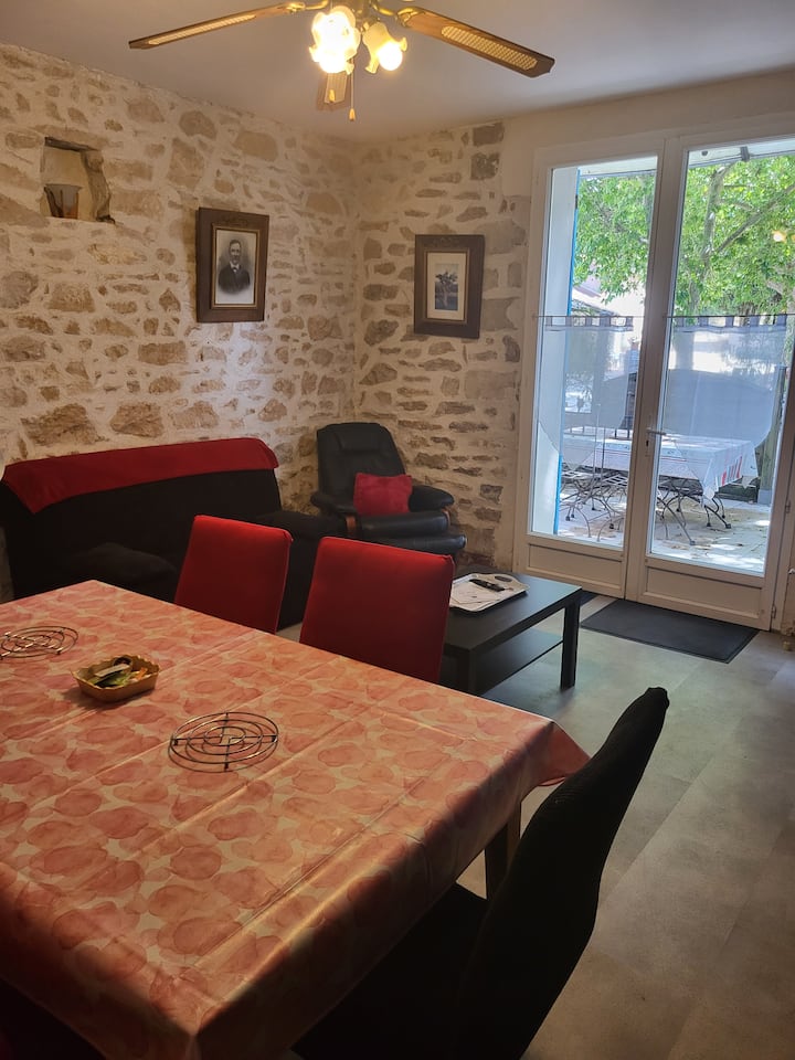" Les Lauriers Roses" Gîte En Provence - Bollène