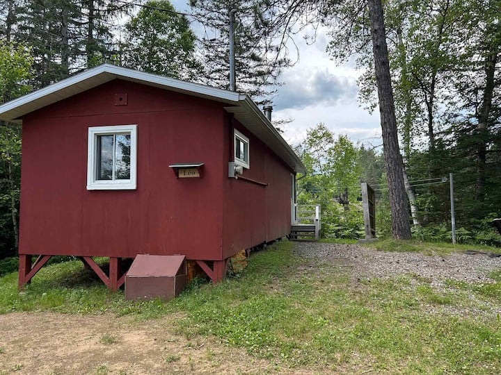 Petit Chalet Face Aux Chutes Tavibois - Shawinigan