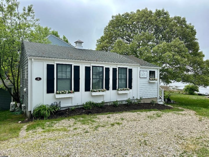 Quaint Oceanside Cottage - Wareham, MA