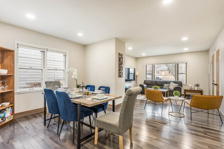 Hidden Gem Near Augustana | Great For Groups - Sioux Falls, SD