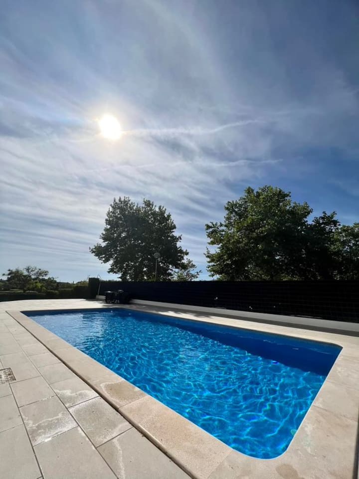 Alvorhome T2 - Splendide 4 Pax - Accès Piscine - Portimão