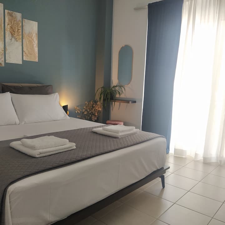 3rd Floor • Private • Central • 2 Balconies • C2 - Kalamata
