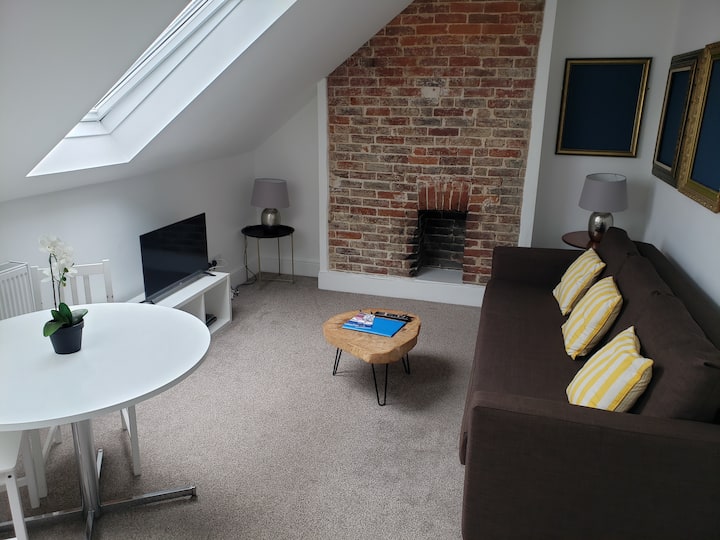 Very Central Top Floor - Near All Of Southsea - Portsmouth