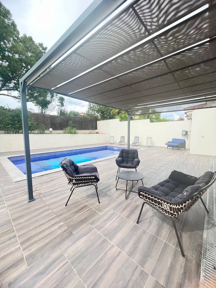 Grande Villa Avec Piscine Et Extérieur - Baillargues