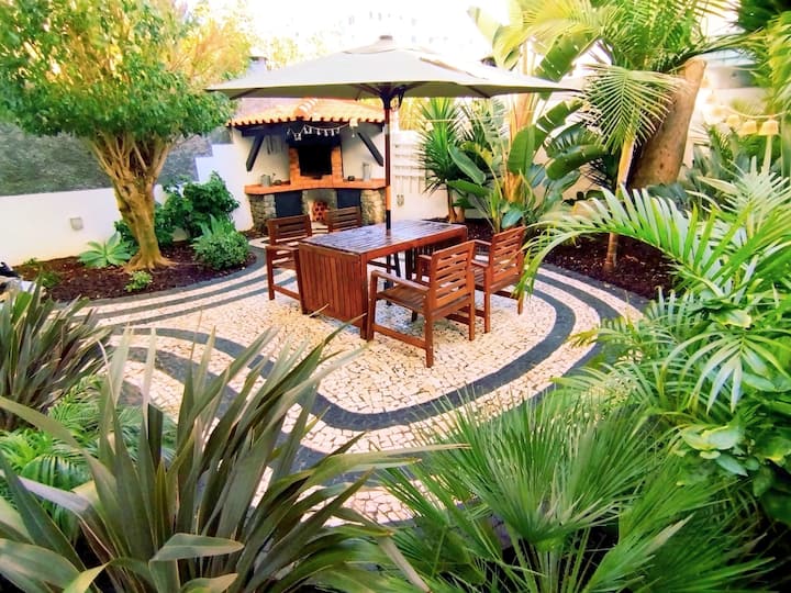 Stylish Garden Apartment By Galmi - Madeira