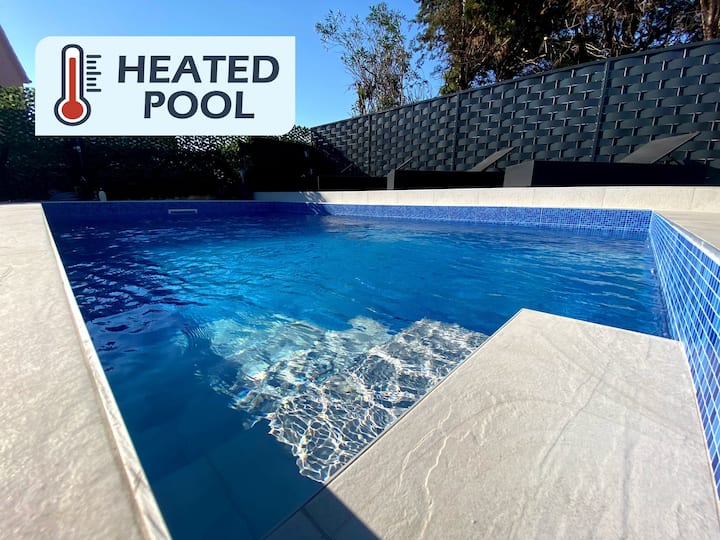 Melody @ Danza Del Mar | Pool, View | For Adults - Vir, Kroatien