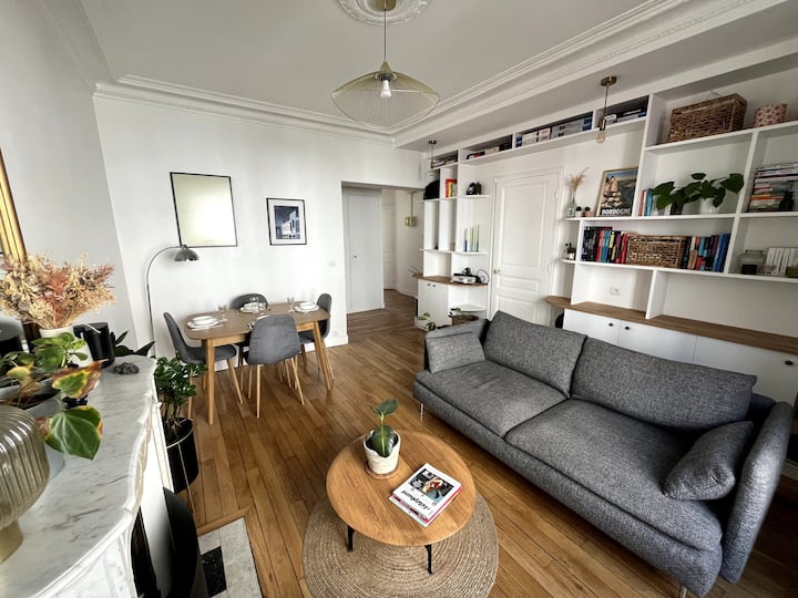 Appartement, Lumineux Et Chaleureux / Paris - Paris