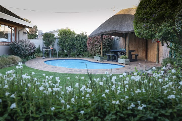 *Winter Promo* Private Pool. Near The Beach. - Somerset West
